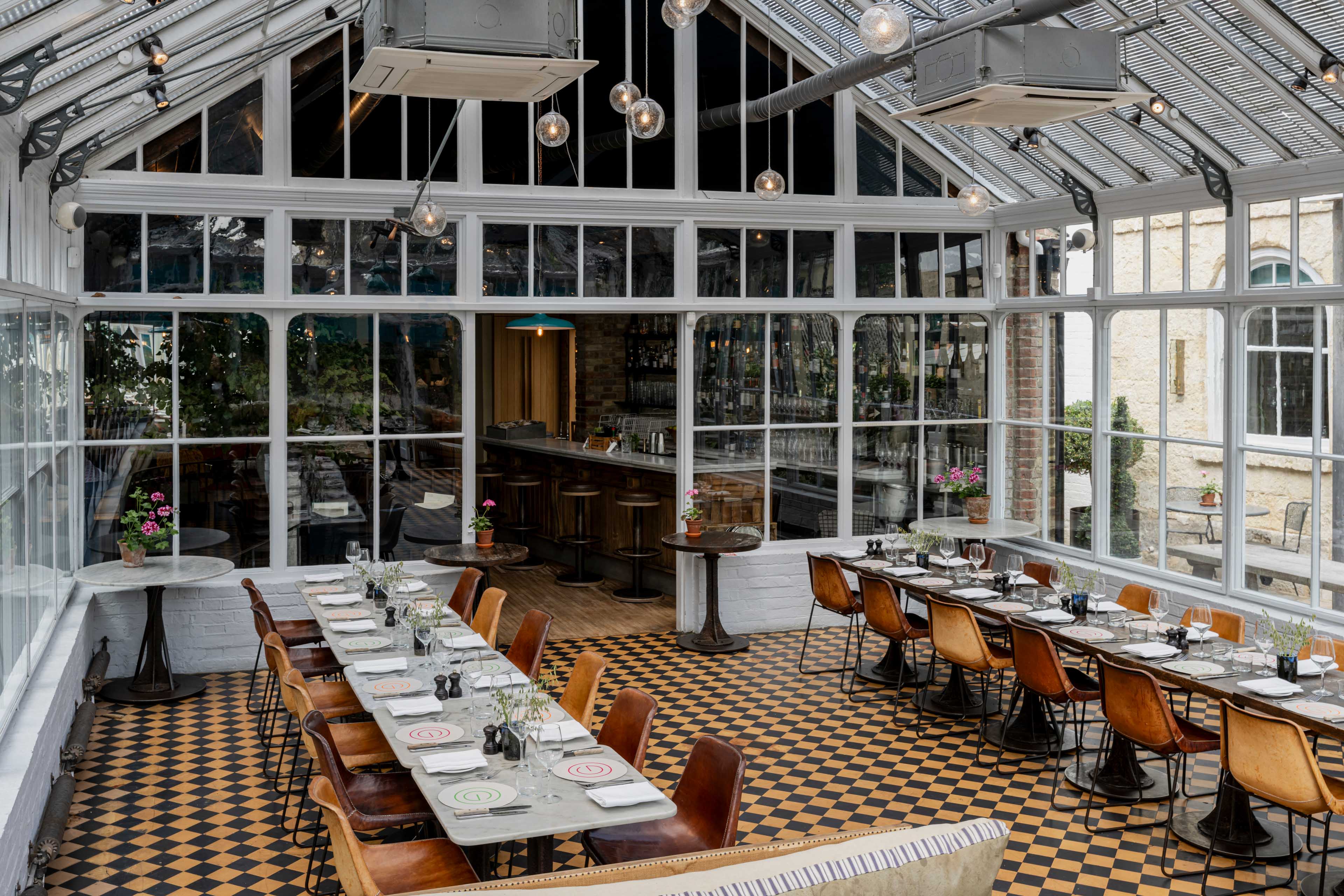 A7R05763_ 3.0 - 2023 - Gees Restaurant & Bar - Oxford - High Res ...